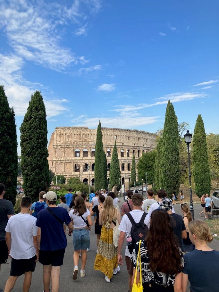Romfahrt - Rhabanus-Maurus-Gymnasium St. Ottilien